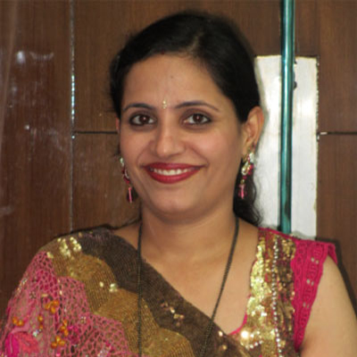 Komal Arora Swami's LiveDNA Profile